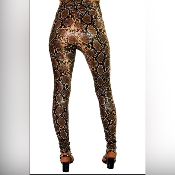 Commando | Pants & Jumpsuits | Nwt L Commando Faux Leather Animal Print Legging In Tawny Python ...